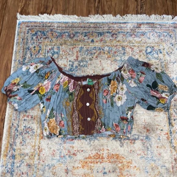 FARM Rio | Tops | Farm Rio Cropped Top | Poshmark